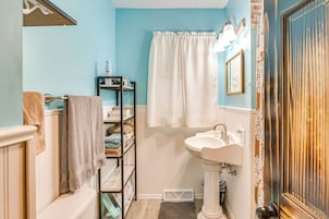 Casa (2 Bedrooms) | Interior