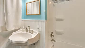 Casa (2 Bedrooms) | Interior