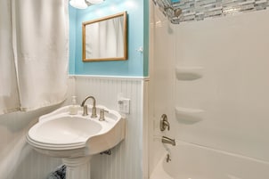 Casa (2 Bedrooms) | Interior