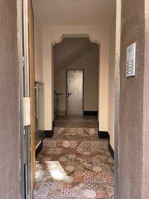 Entrada (vista interior)