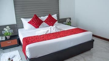 Camas de colchão pillowtop, com mobília individualizada, secretária