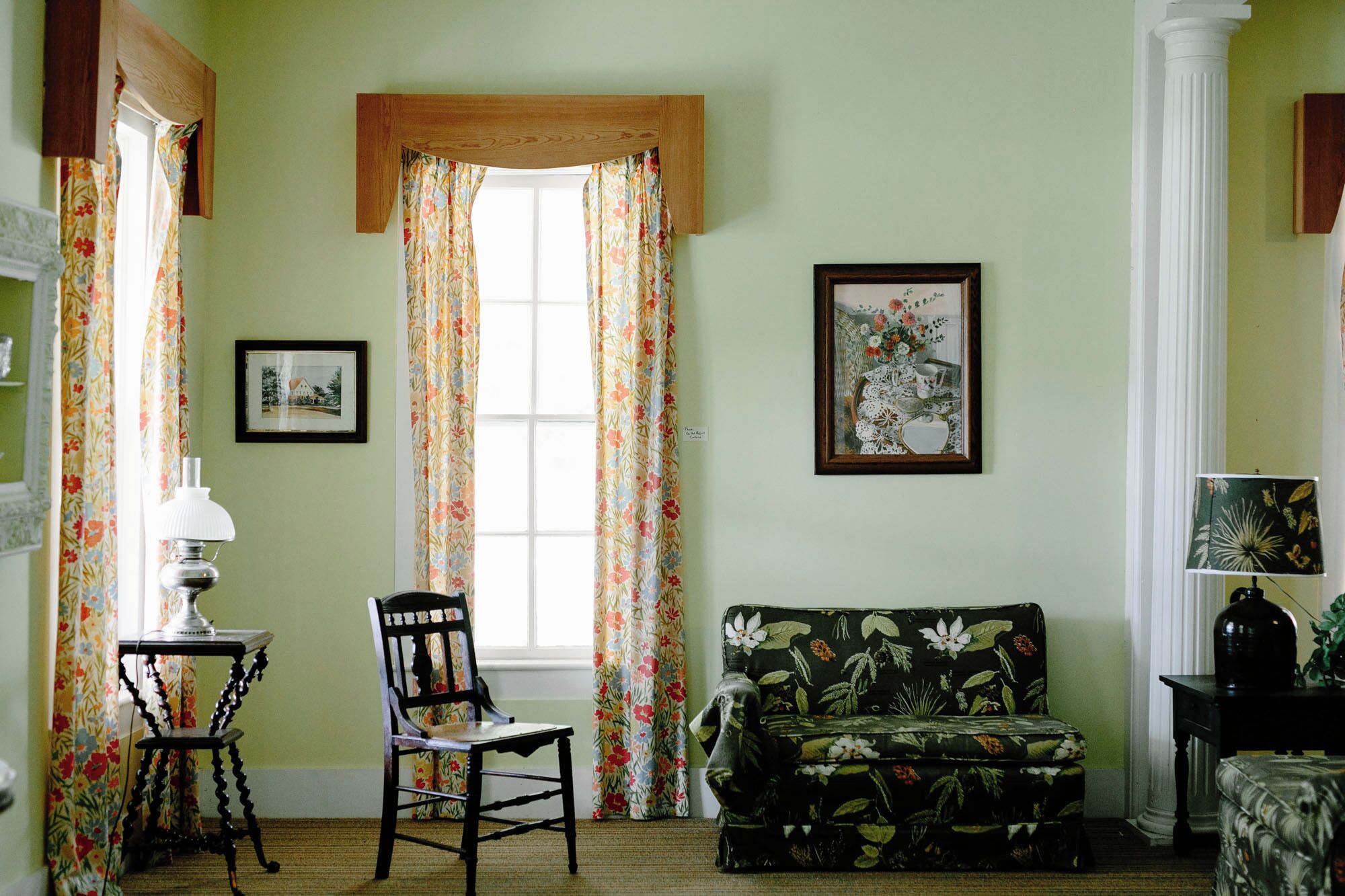 Fountain Point - Hotel Room 14 - Michigan