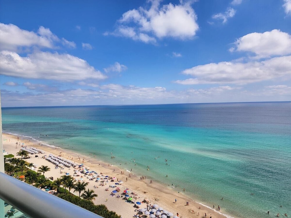 The Tides - Hollywood, FL