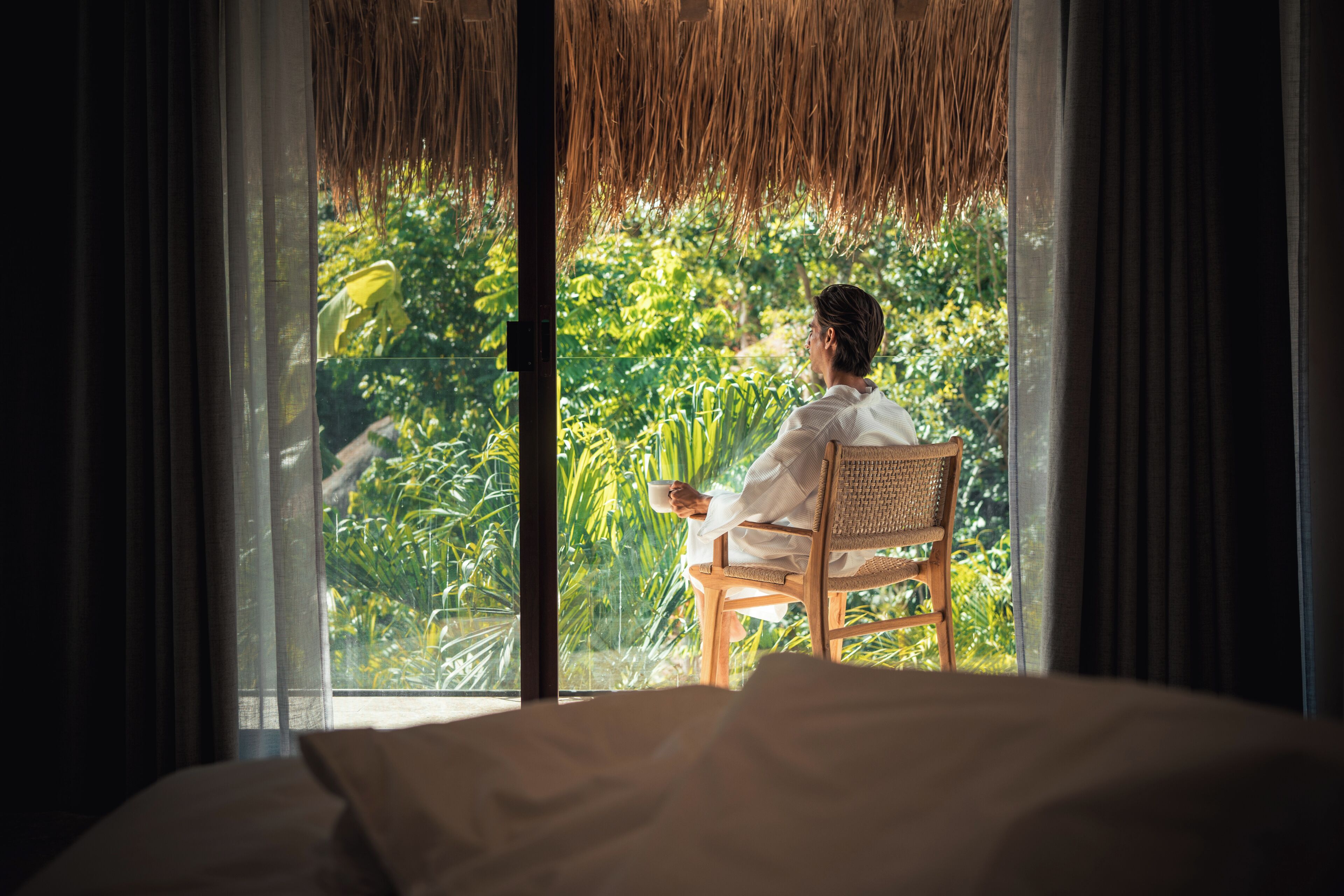 Suite de Luxo, vista para o jardim | Vista do quarto