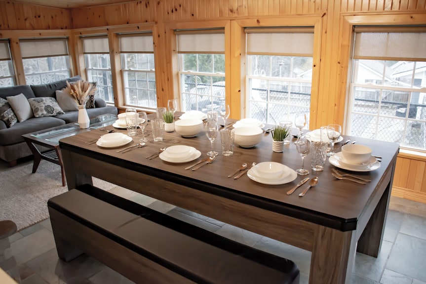 The Discovery Retreat: Heated Pool, Hot Tub, Firepit, Bbq, Sauna, Game Room - Midland