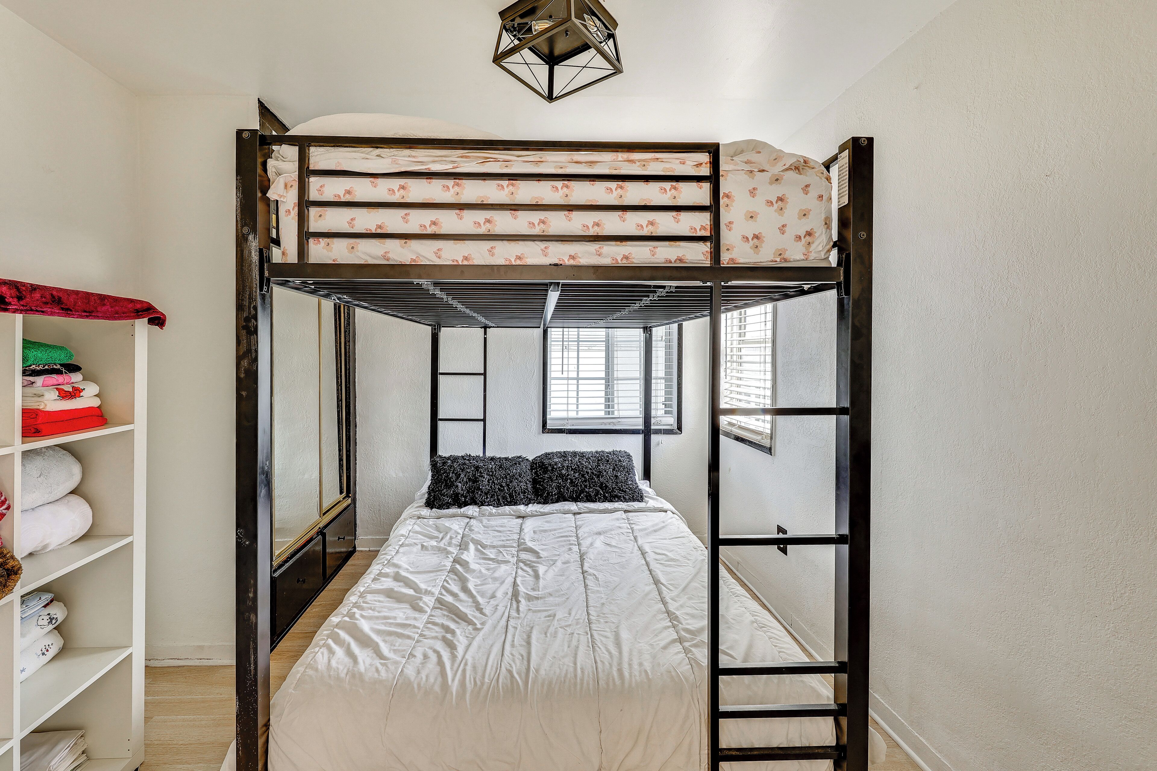 Fullerton Home Base: Easy Access To Dtwn + Csuf! - 富勒頓