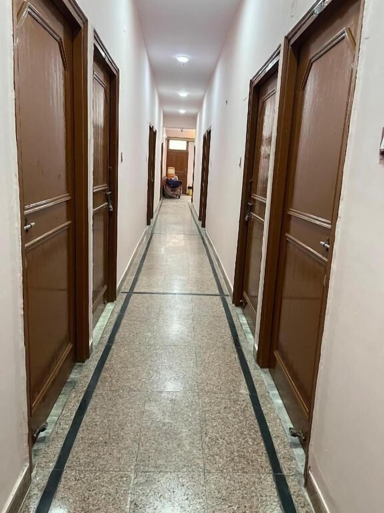 Hotel Ramya Palace - Gwalior