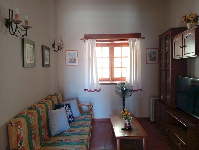 Casa Rural El Roque -Elegant Stay & Bbq, El Hierro - El Hierro