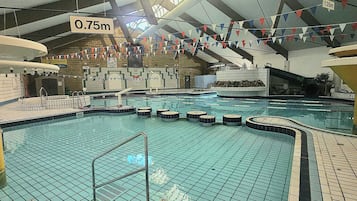 Casa de campo | Piscina | Piscina interna, piscina externa