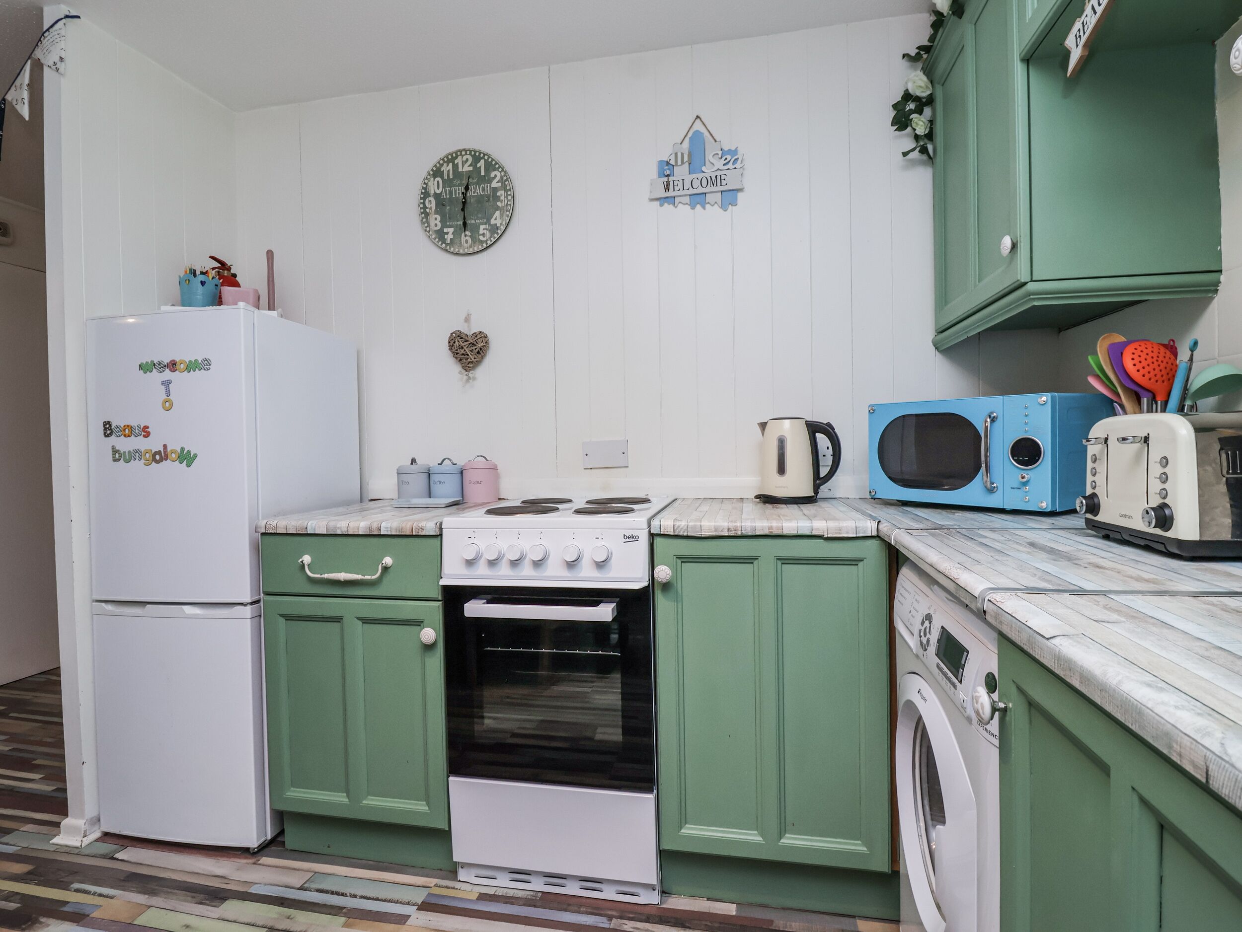 Talheres/pratos/utensílios de cozinha