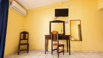 Quarto Standard | Wi-fi grátis, roupa de cama fornecida