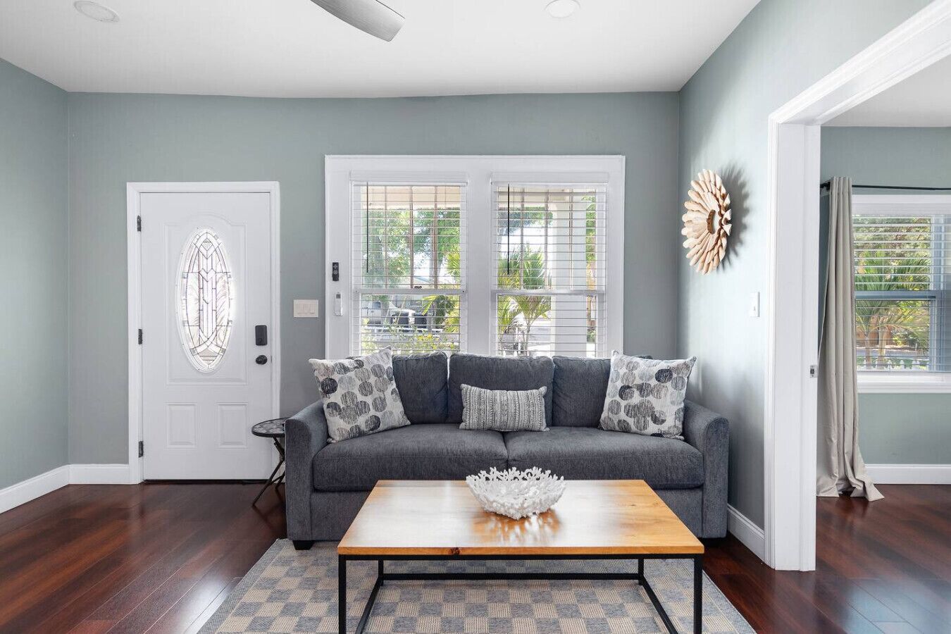 Coastal Waterview Condo 5 Min To Beach - Clearwater, FL