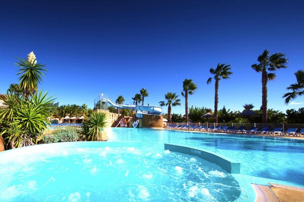 Caravan Park Camping In Vias For 4 - Vias