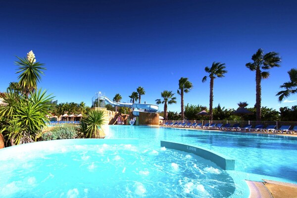 Caravan Park Camping In Vias For 4 - Vias