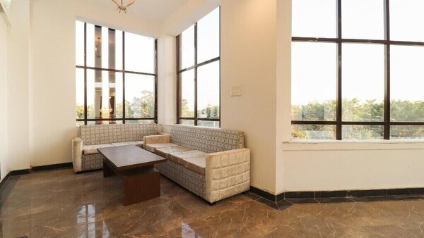 Hotel Geeta Garden - Unnao