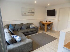 Cabine, 3 quartos, fumadores | Sala