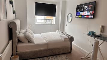 Apartamento, 1 quarto, varanda, Vista para a cidade | Sala
