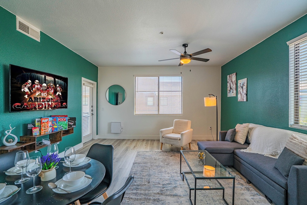 Rove Living/kb - Zone Westgate - Sun City, AZ