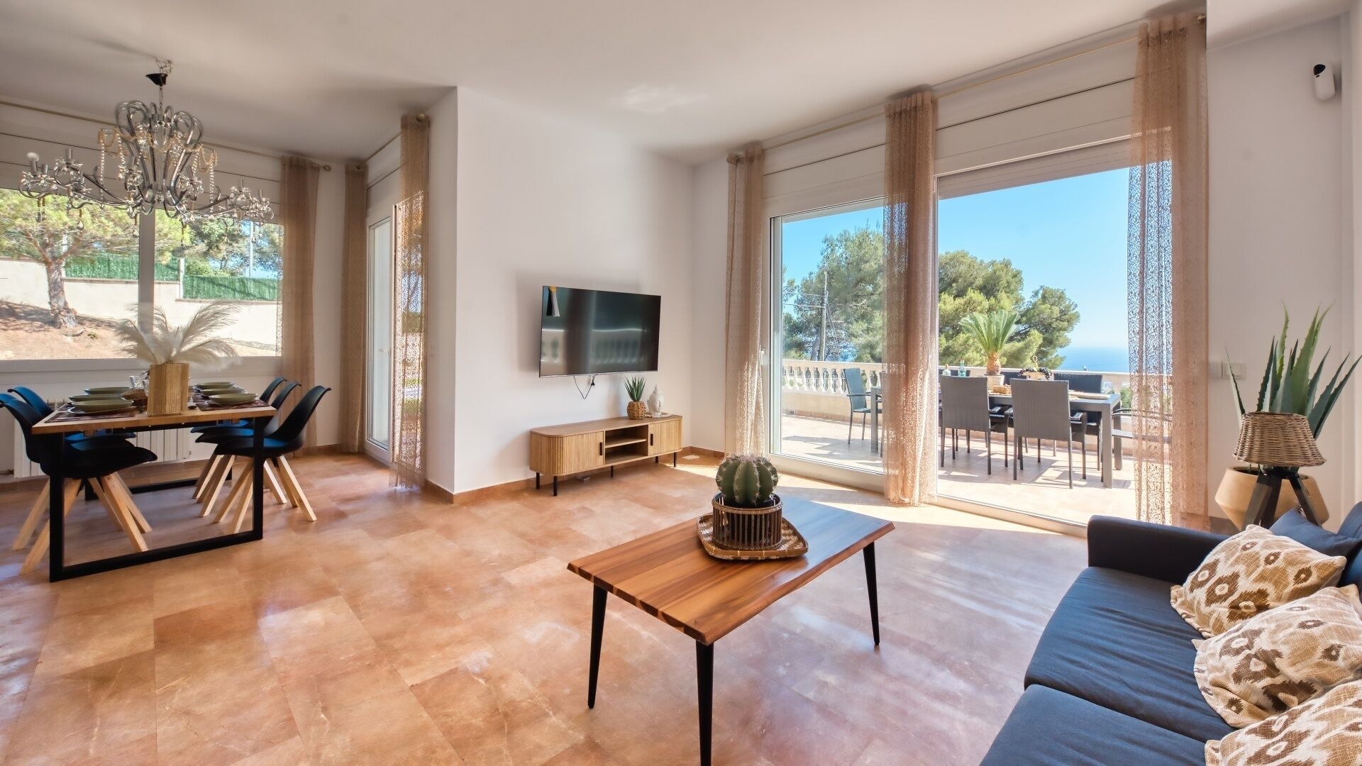 Villa 'Costacabana - Ibiza' Mit Meerblick, Privatem Pool Und Wlan - Lloret de Mar