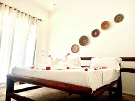 Secretária, Wi-fi grátis 