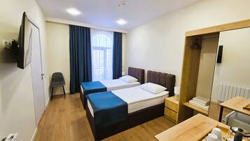 Quarto Twin | Secretária, Wi-fi grátis