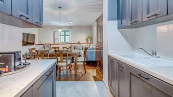 Apartamento luxo, vista para a cidade | Cozinha privada
