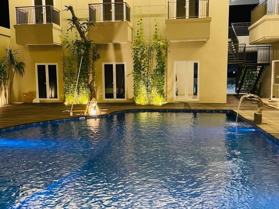 Piscina exterior