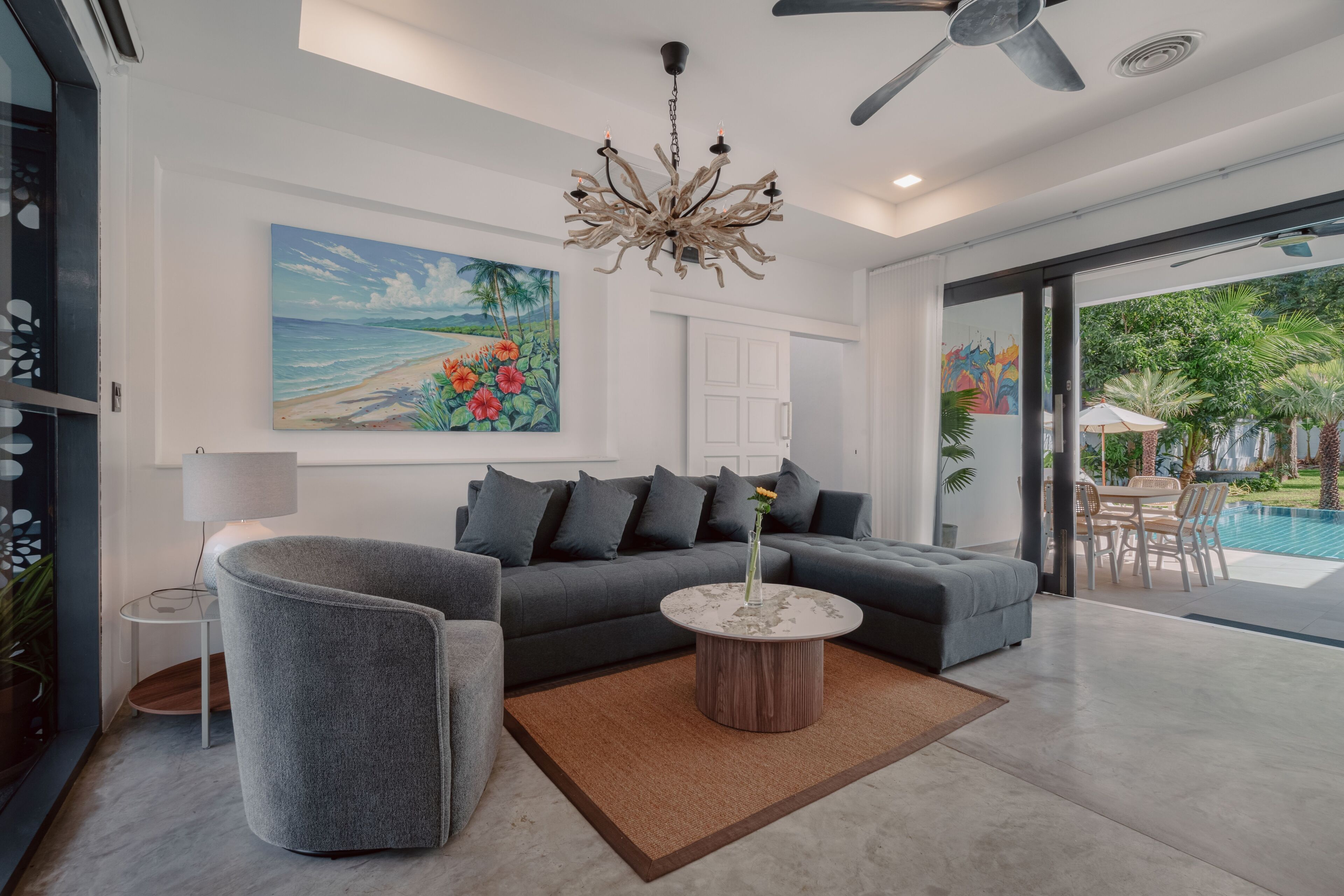 Villa Familiar, vista para a piscina | Sala de estar