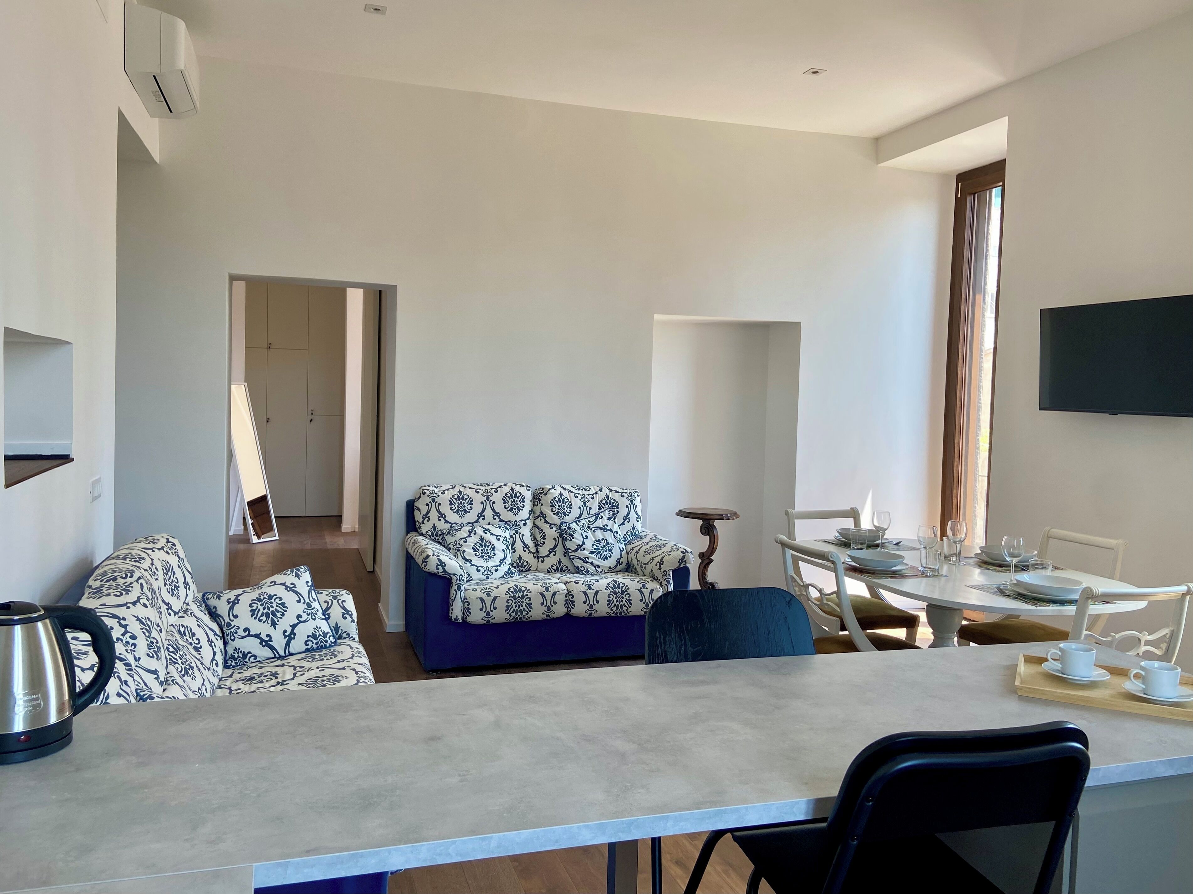 Santa Cristina Suites Balcony With A View - Bolsena