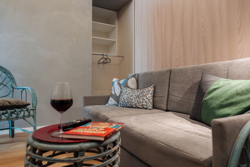 Beachfront Apartment In San Giovanni Li Cuti Suitable For Families - Catania