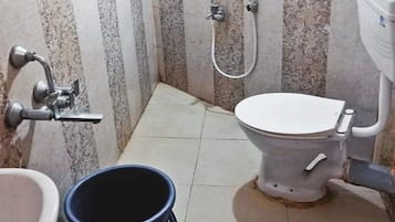 Quarto Deluxe | Casa de banho