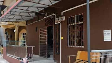 Fachada da propriedade