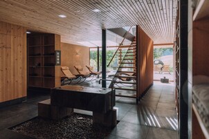 Sauna seca, sauna a vapor, tratamentos corporais, massagens pré-natais