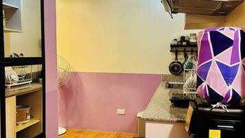 Condo, 1 quarto, para fumantes, sacada | Parte interna