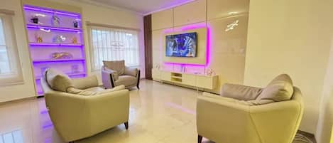 Quarto de Luxo, varanda, Vista para a cidade | Sala de estar