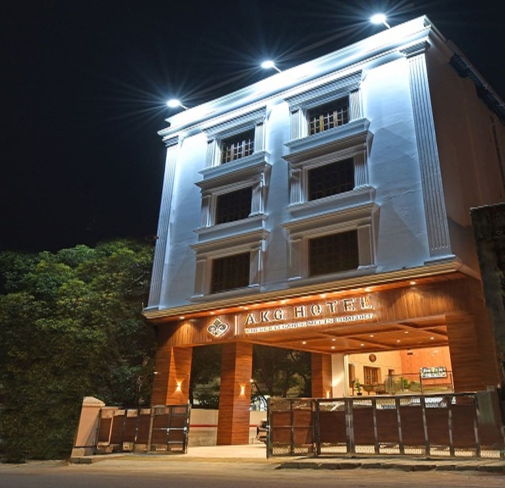 A K G Hotel - Puducherry