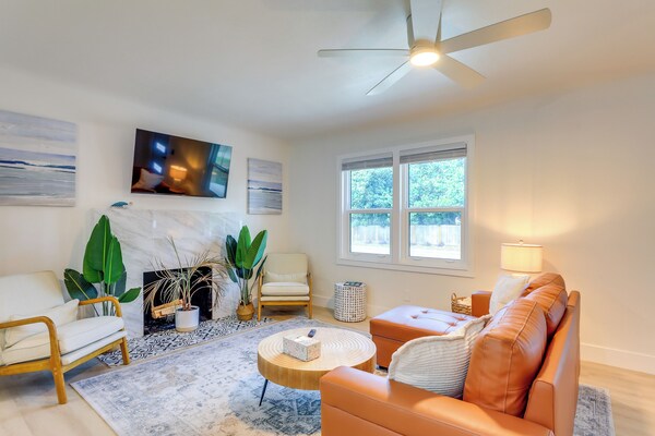 Private Hot Tub & Fenced Yard: Sleek Gulfport Home - St. Pete Beach, FL