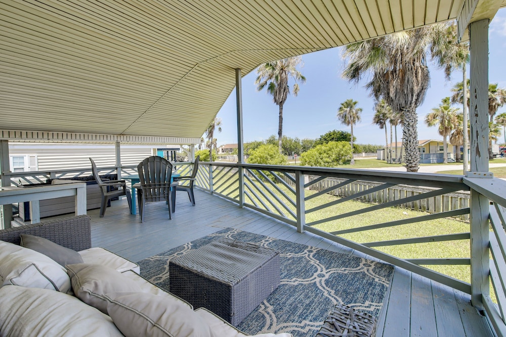 4 Mi To Beach: Home W/ Pool & Golf In Port Isabel! - South Padre Island