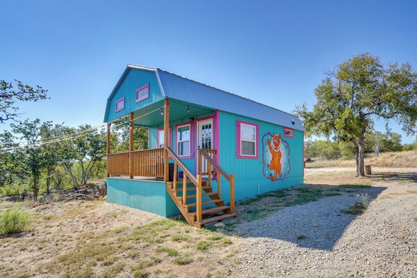 'Galactikitty' - Quirky Cabin Near Lake Brownwood! - Lake Brownwood, TX