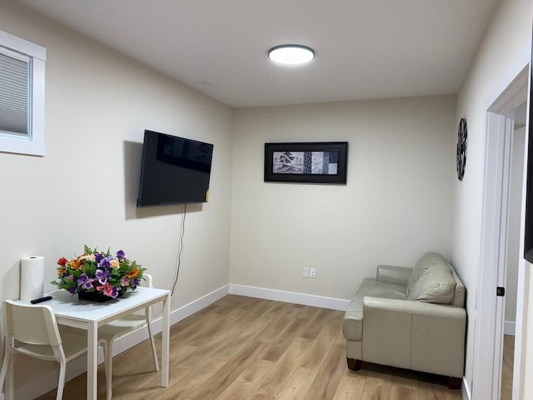 Luxurious & Cozy Family Sized Apartment - Nova Scotia