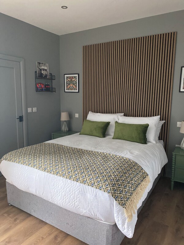 The Snug At The Bh - Meath