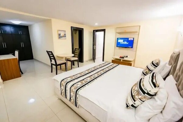 De Marshall Hotel And Apartments - Kano