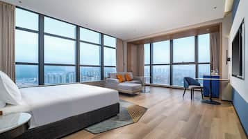 Roupas de cama premium, edredons de pluma, escrivaninha