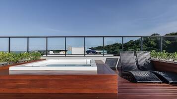 Apartamento básico | Terraço/pátio