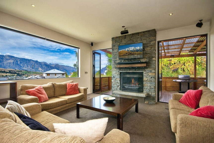 Lakeview Lodge Two With Stunning Views - Queenstown