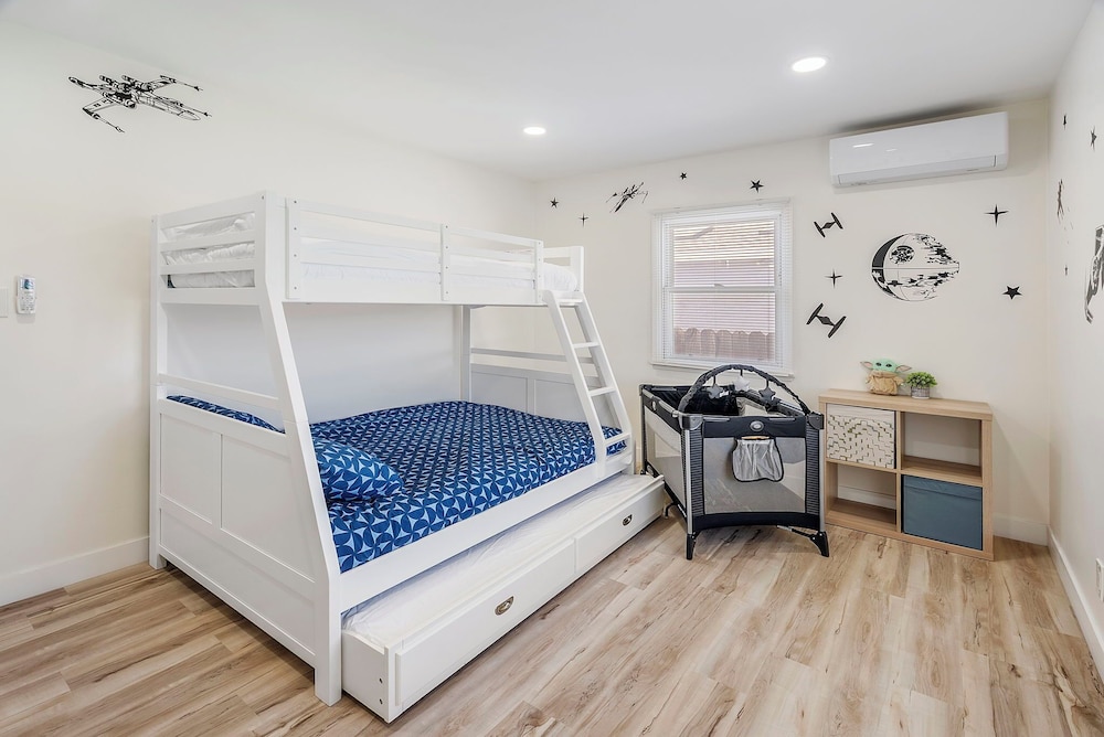 15 mins to LAX, Beach, Sofi - Los Angeles | Vrbo