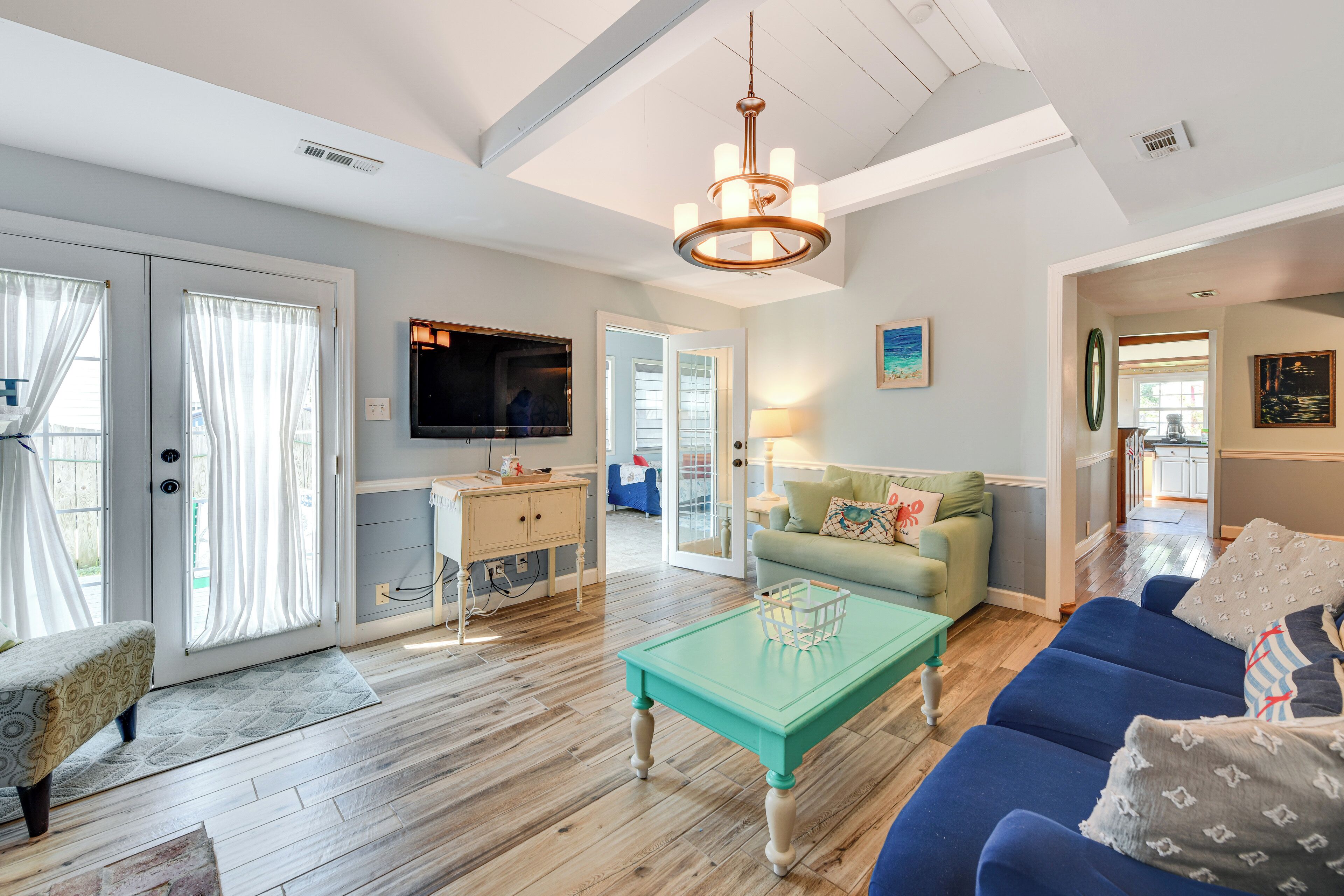 Fish, Swim & Boat: Colonial Beach Bungalow - Colonial Beach