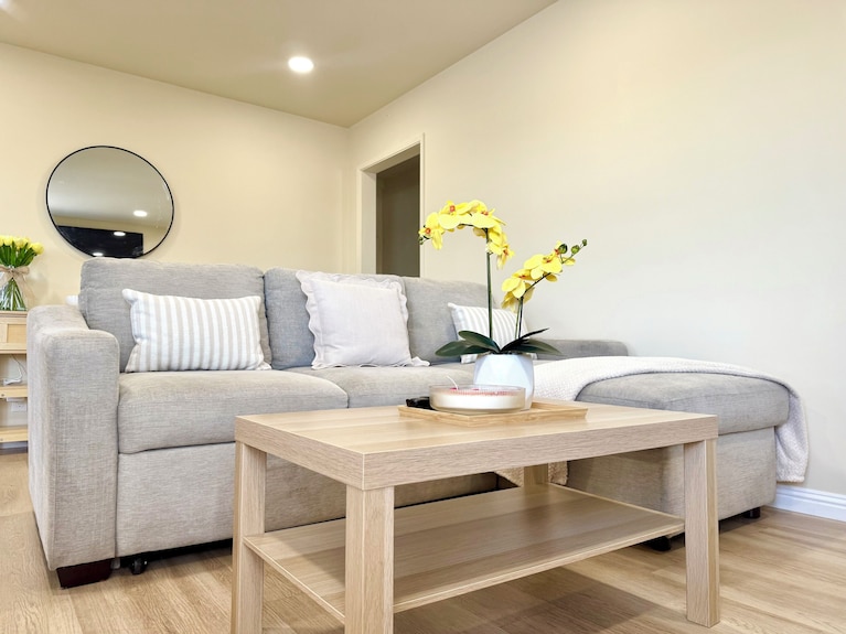 3beds 2bedrooms Renovation House Prime Location - Pasadena, CA