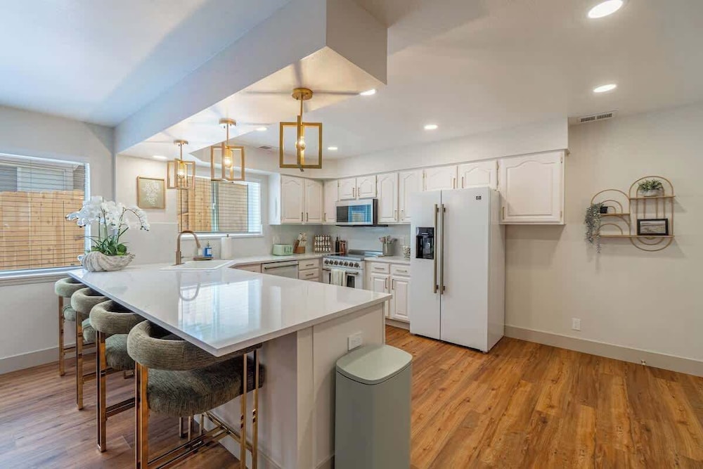 The Deco Retreat - Unr - Pet Friendly - Reno, NV