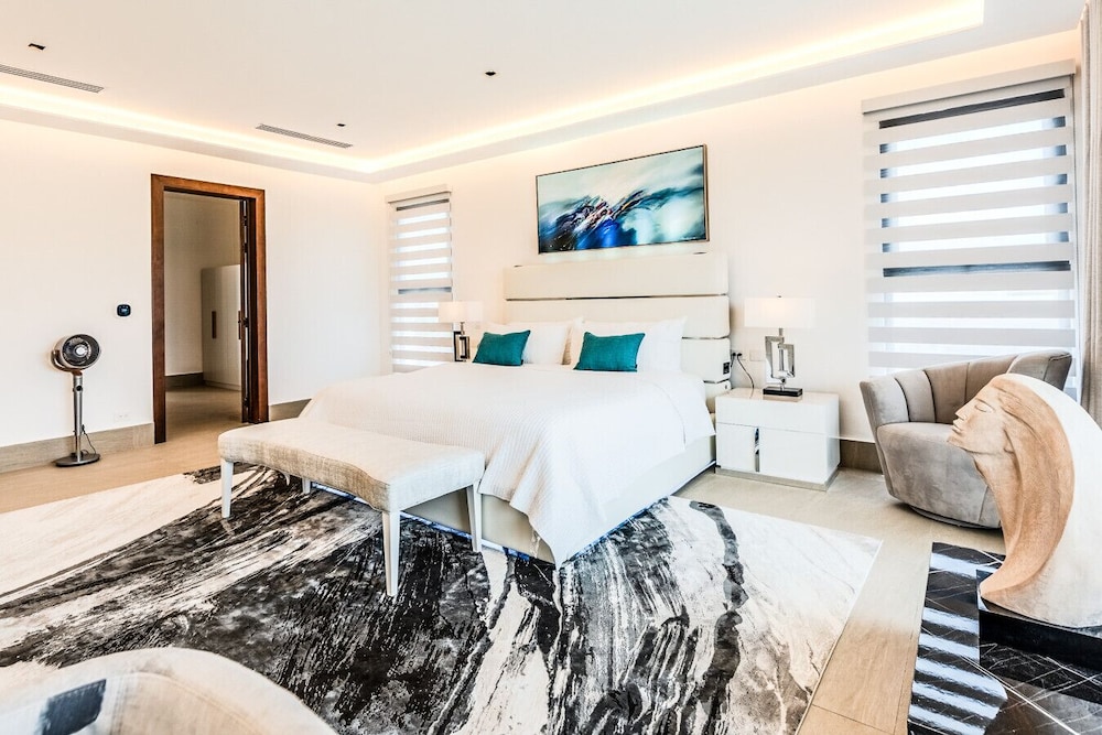 Luxury Golf Villa, Cap Cana: Infinity Pool, Terrace, Butler, Beach Access, 6BR - Cap Cana | Vrbo